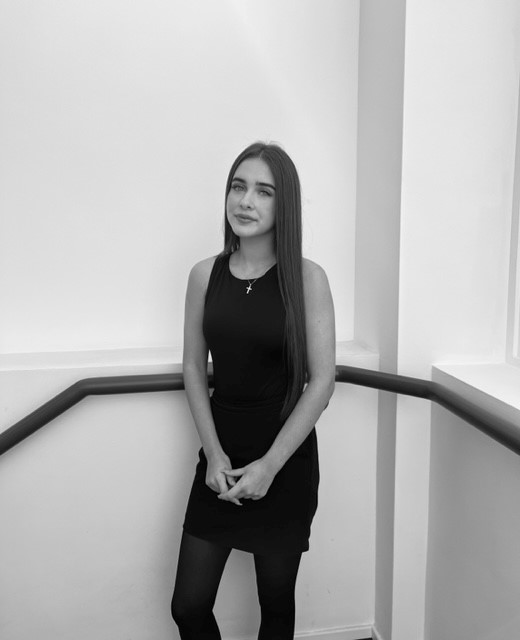 Olivia Smith - PIP Lift Service